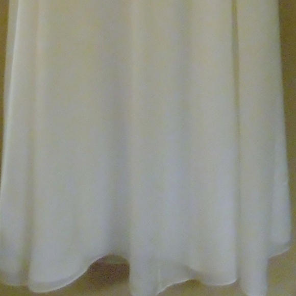 Aidan Mattox | Dresses | Aiden Maddox Pearl And White Chiffon Dress ...